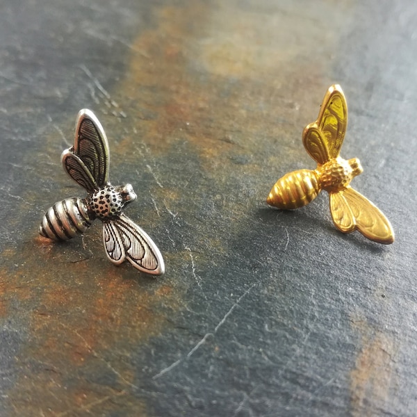 Bee Lapel Pin - Etsy