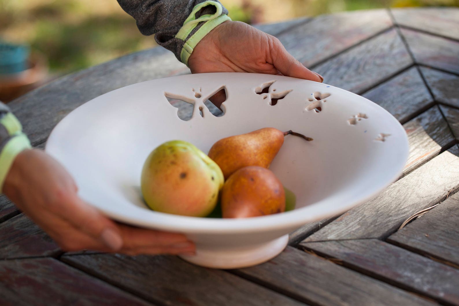 Decorative Ceramic Bowl With Pierced Rim Ceramic Fruit Bowl - Etsy