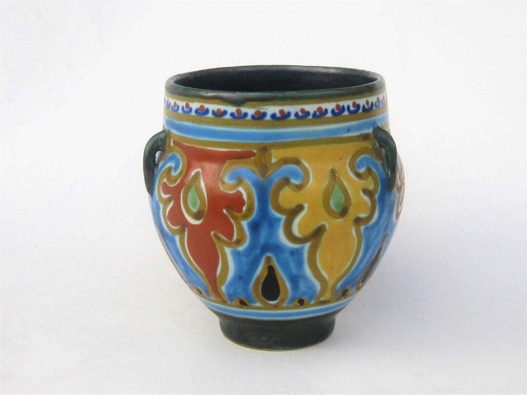 Small Gouda Dutch Vase, Emmy Pattern 1922, PZH Factory, Hand Painted ...