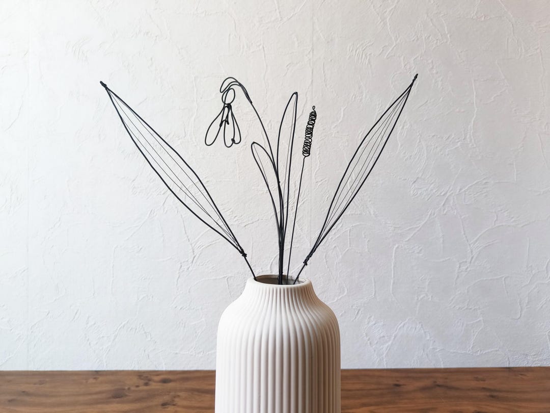 Bouquet of 4 Stems of Eternal Flowers in Annealed Wire, Snowdrop and ...