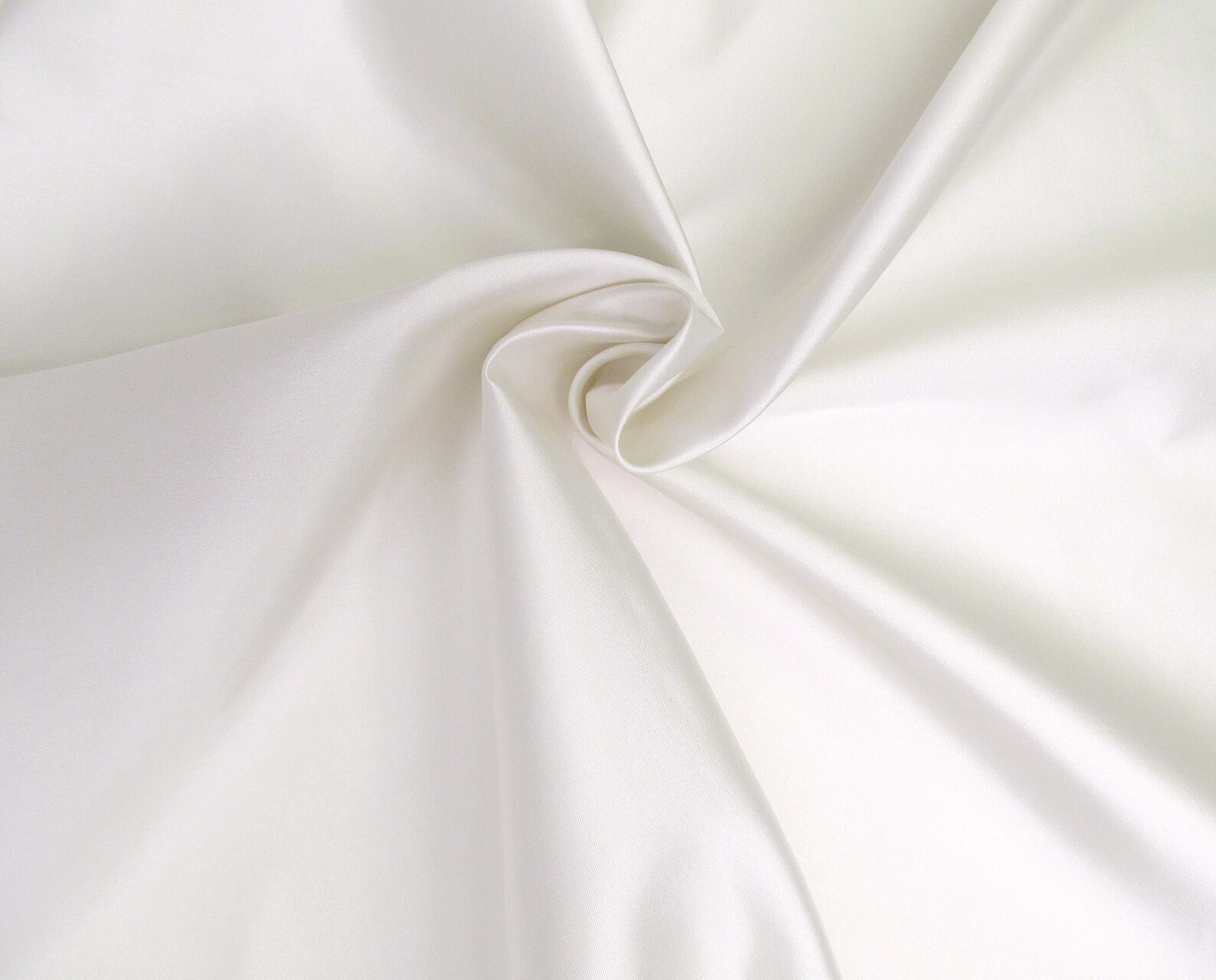 Mikado di seta pura bianco perlato, tessuto pregiato Made in Italy per ...