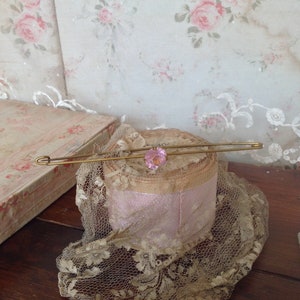 Old Stole Pin With Amaranth Stone - Etsy