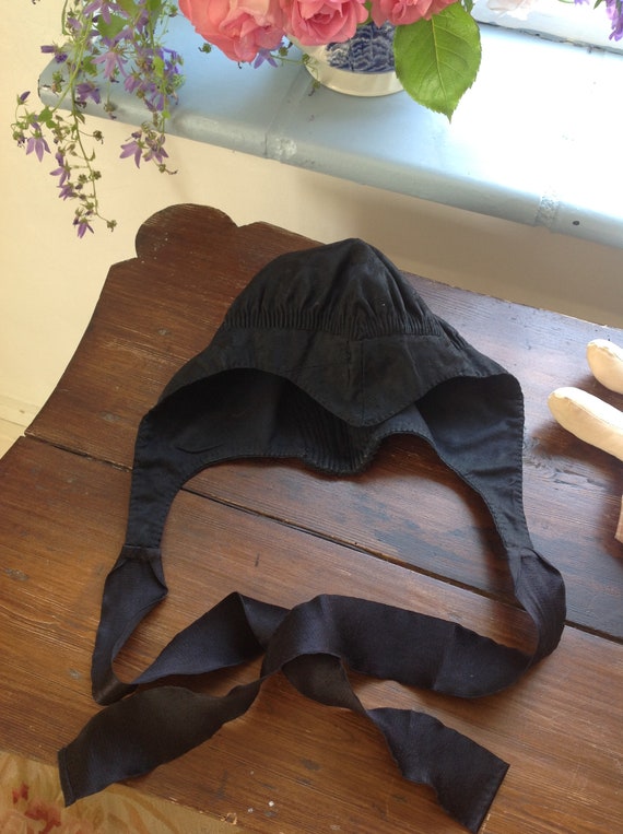 antique traditional folklore under hat Staphorst - Gem