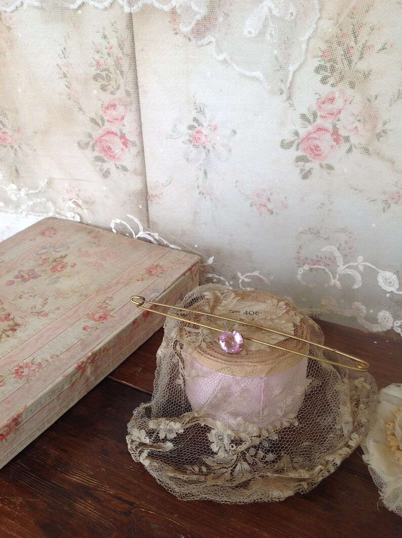 Old Stole Pin With Amaranth Stone - Etsy