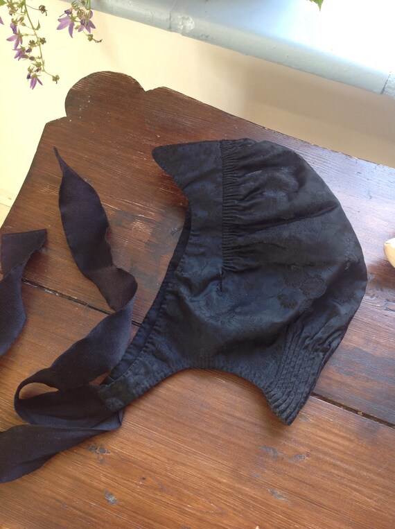 antique traditional folklore under hat Staphorst - Gem