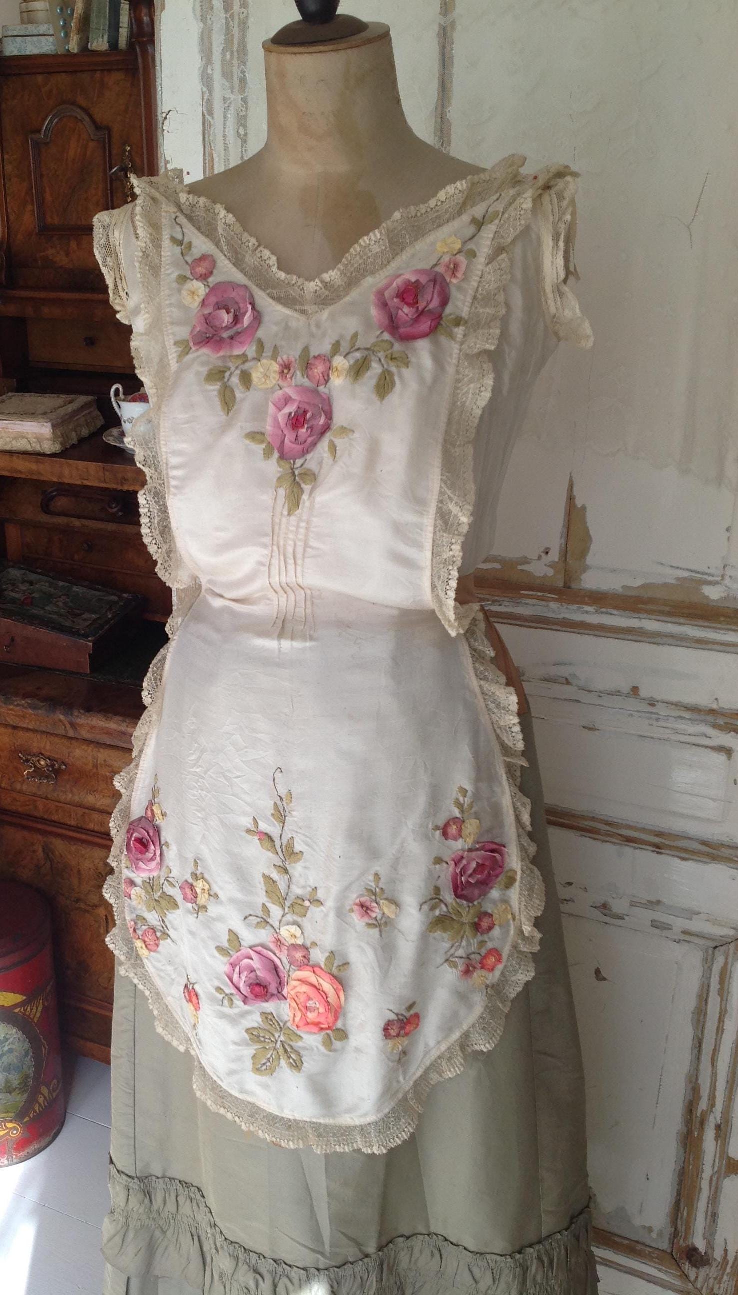 1900s Silk Apron With Floral Millenary Work - Etsy