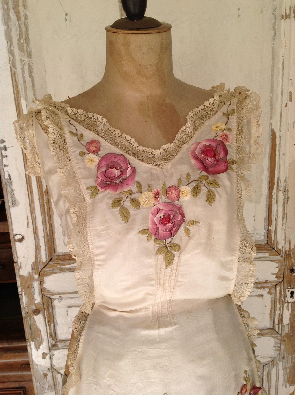 1900s Silk Apron With Floral Millenary Work - Etsy