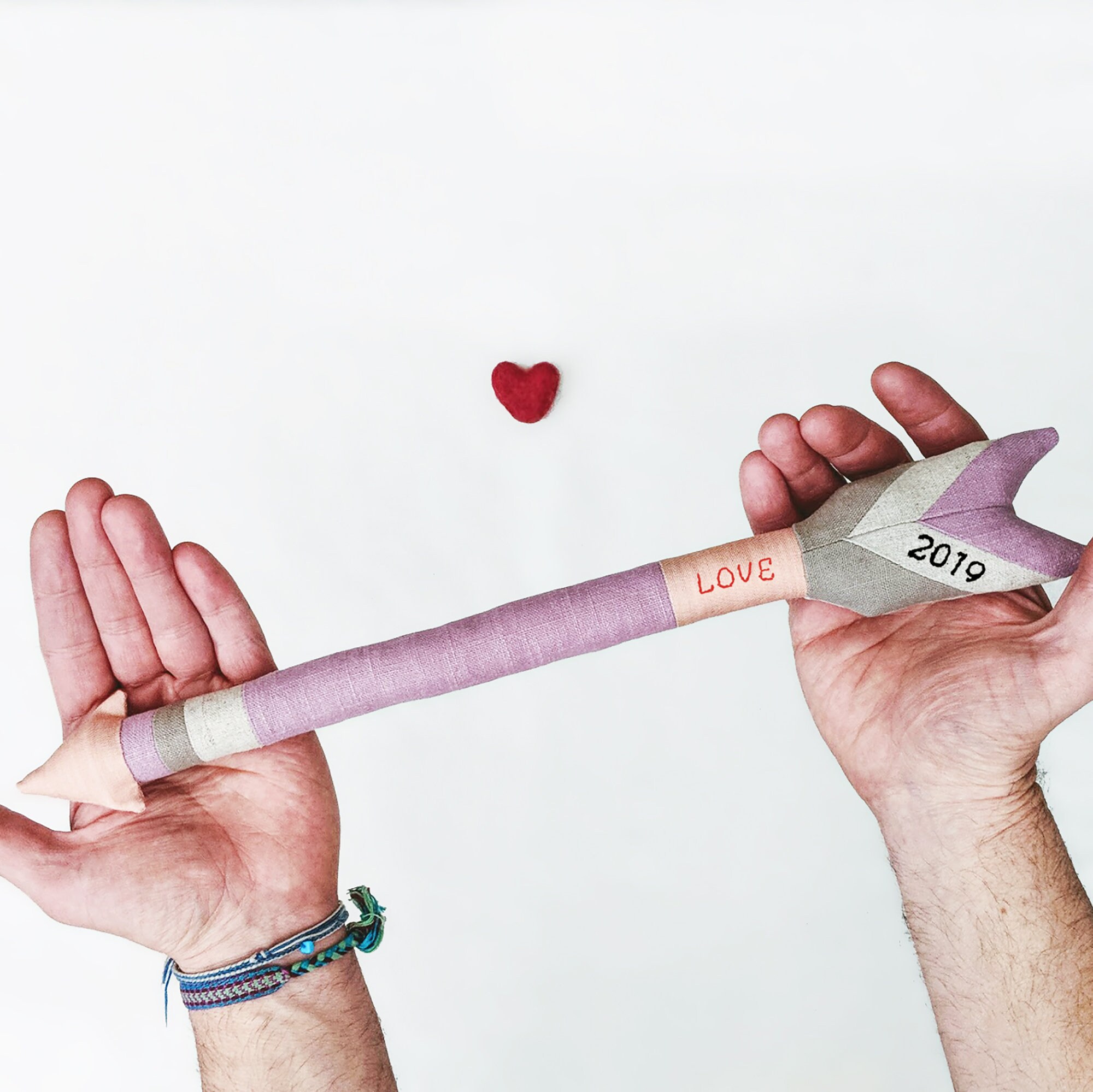 Personalised Love Arrow Decor / Valentine's Gift / | Etsy