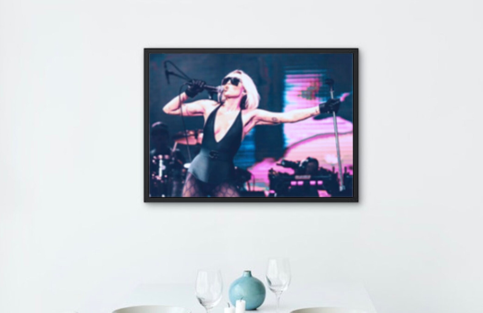 Miley Cyrus *RARE* Live Photo | Printable Wall Art - Etsy