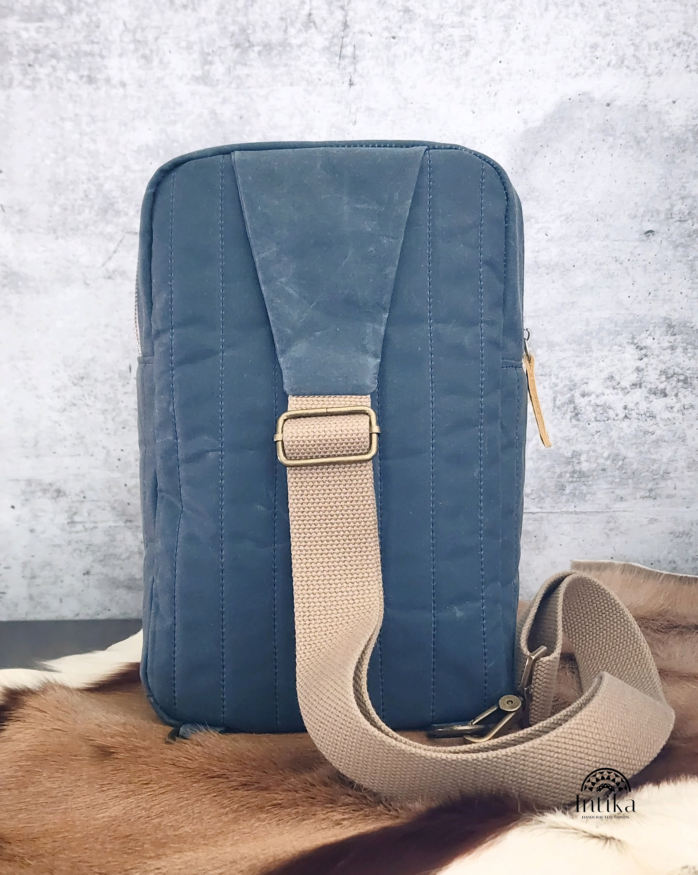 Small Sling Bag for Women Travel Handmade With Portland Wool - Etsy