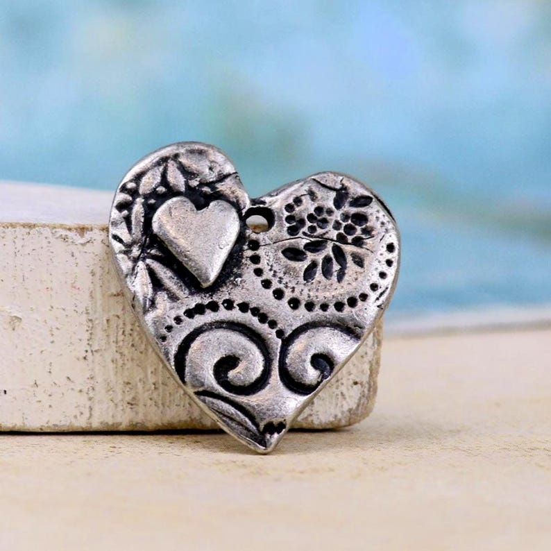 Tierracast Heart Charms, Antique Pewter, 26mm Amor Pendant, Jewelry ...