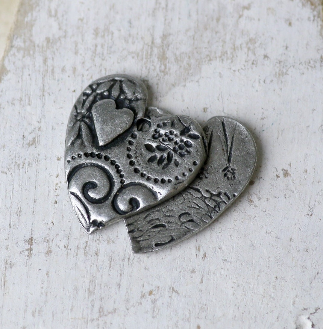 Tierracast Heart Charms, Antique Pewter, 26mm Amor Pendant, Jewelry ...