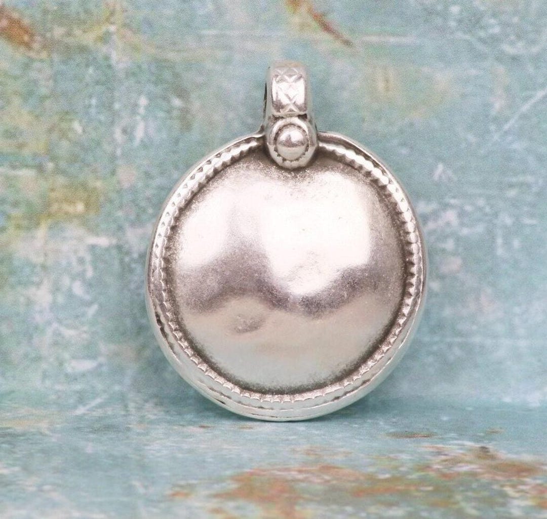 Silver Disc Pendant, Large Round Silver Pendant, Zamak Pendant, Silver ...