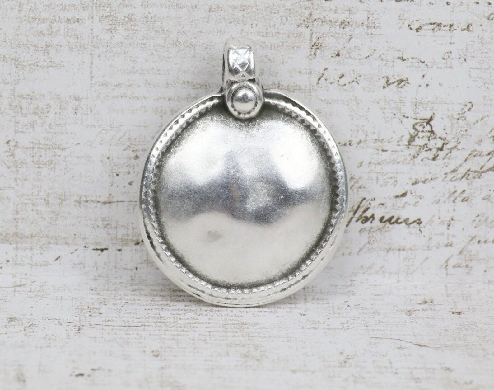 Silver Disc Pendant, Large Round Silver Pendant, Zamak Pendant, Silver ...