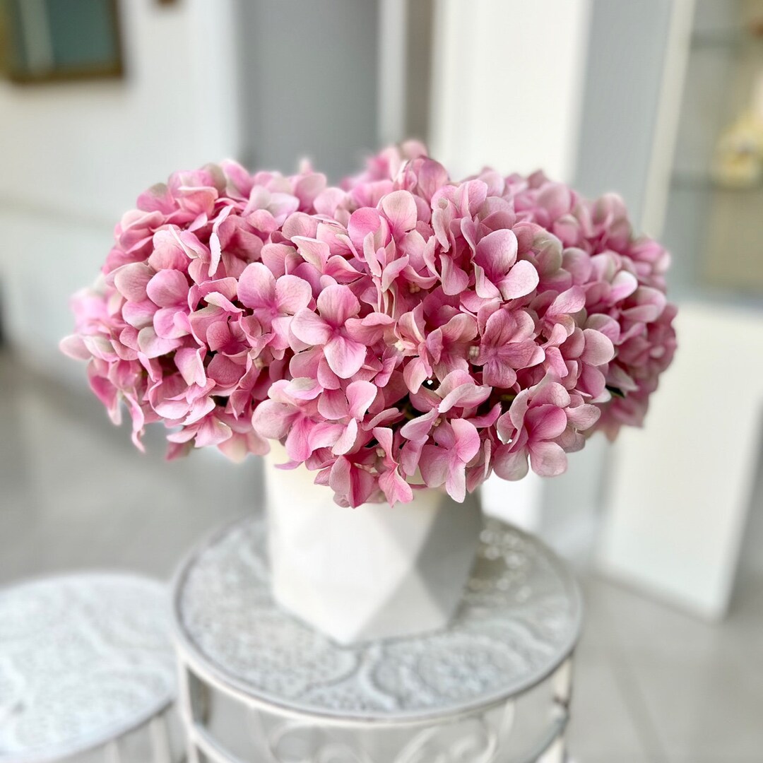 Real Touch Hydrangea Centrepiece/luxury Faux Flower Floral Arrangement ...