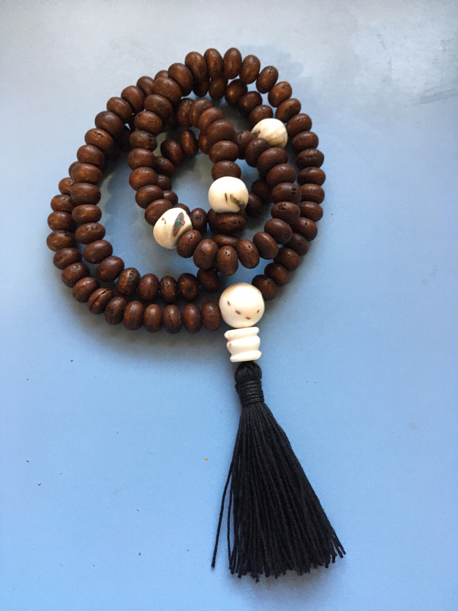 Bodhi Seed Mala With Conch Shell Markers and Guru Bead Black - Etsy