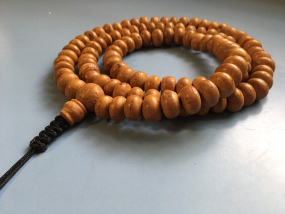 Nepal prayer beads store