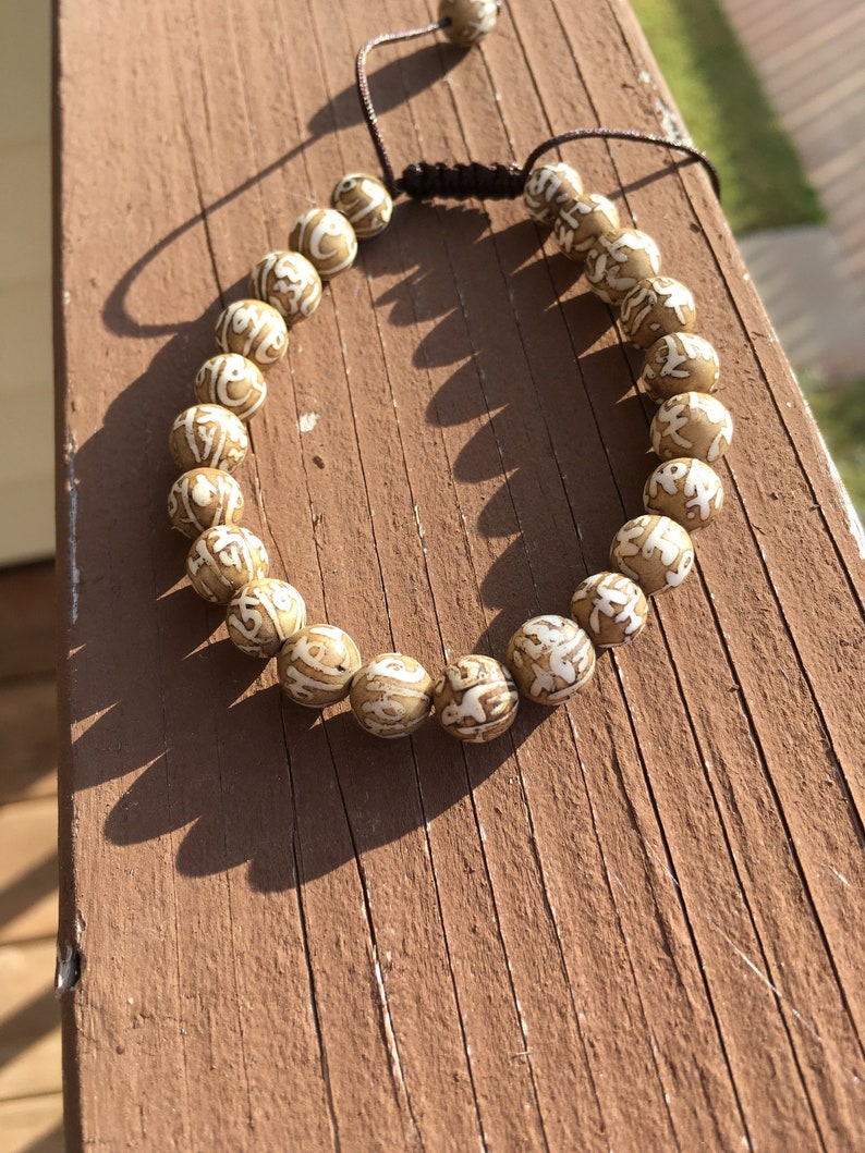 Conch Shell Buddhist Mala Bracelet Adjustable Knot Mantra | Etsy