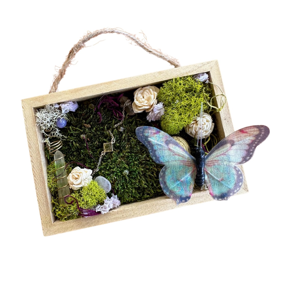Small Fairy Garden: 3D Butterfly/fae Garden in Wooden Box - Etsy