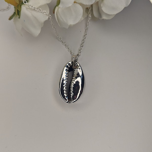 Josh Gates Necklace - Etsy