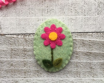 Felt hair clip | Etsy