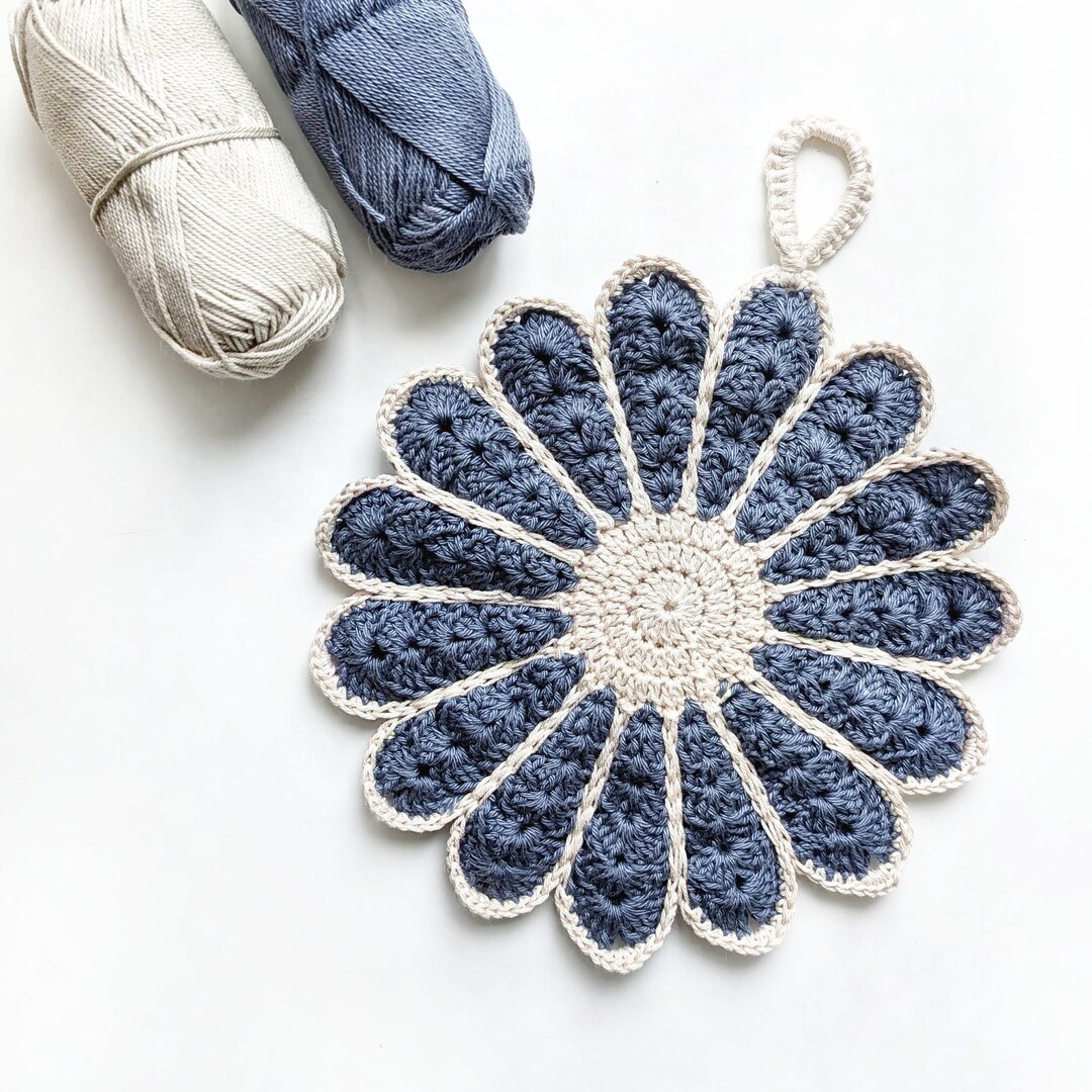 Crochet Flower Potholder Pattern, Double-thick Crochet Potholder ...