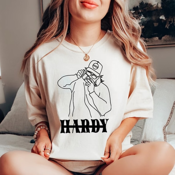 Hardy in Concert - Etsy