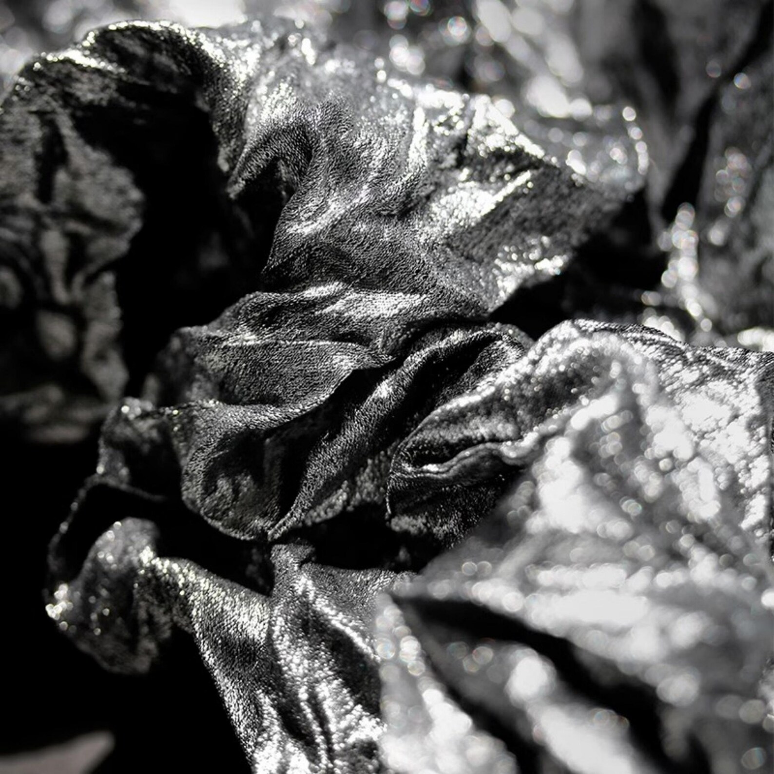 Silvery Black Stretch Fashioin Fabric,texture Fabric,metallic Silver ...
