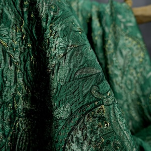 Luxury Green Gold Jacquard Fabric,fashion Design Fabric for Dress,gown ...