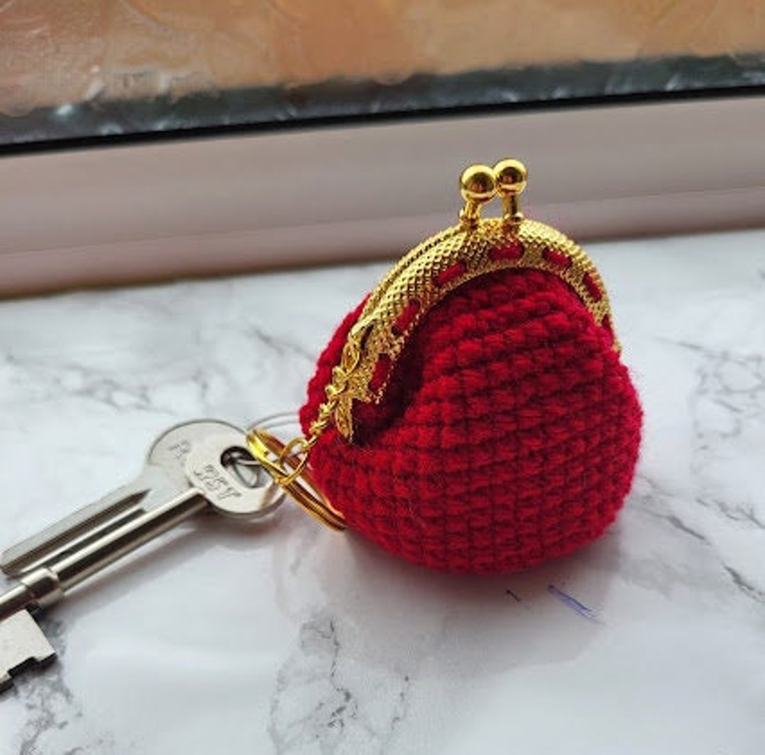 Red Crochet Coin Purse Keychain: Mini Wallet With Kiss Clasp - Etsy UK