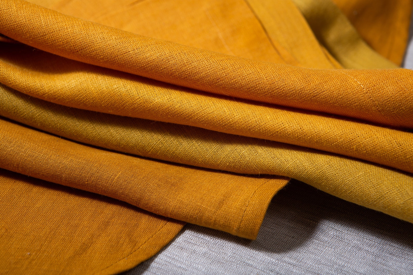 Tissu de lin naturel moutarde. 100% lin lavé doux par mètre de | Etsy