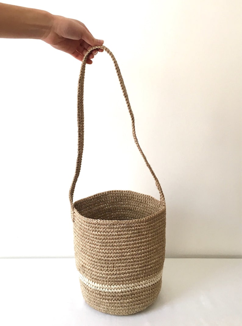 Handwoven Fique Fiber Bucket Bag: Natural Straw Raffia Shoulder Bag - Etsy