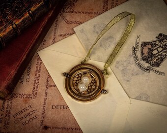 Potter ornament | Etsy