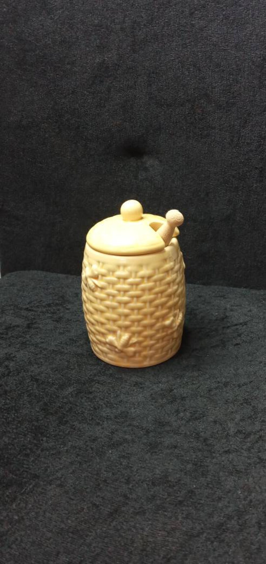 Cute Beee Beautiful Little Kitsch Joyful Honey Pot With New Unused ...