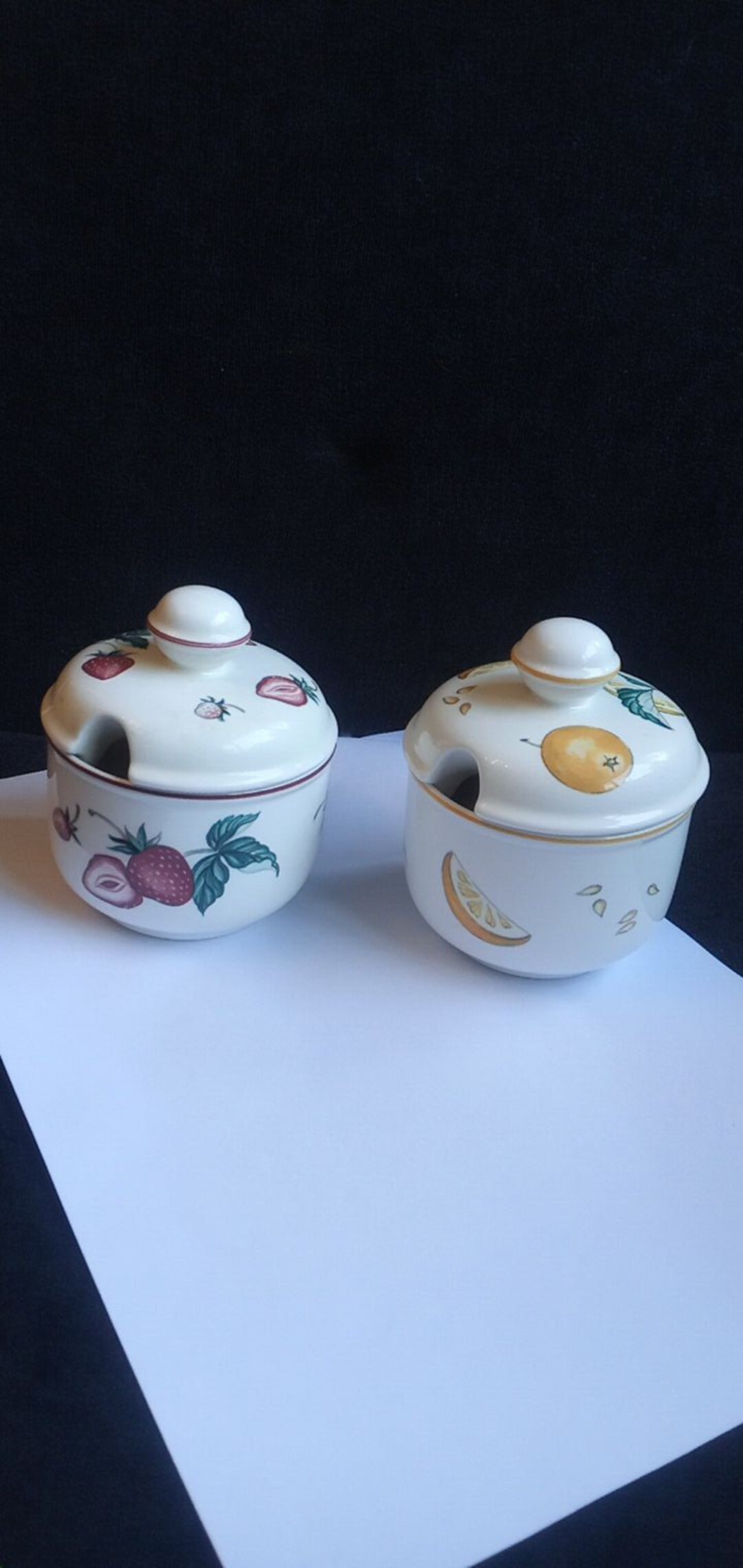 Lovely Vintage Pair of Villeroy and Bosch Malaga Pattern Botanica ...