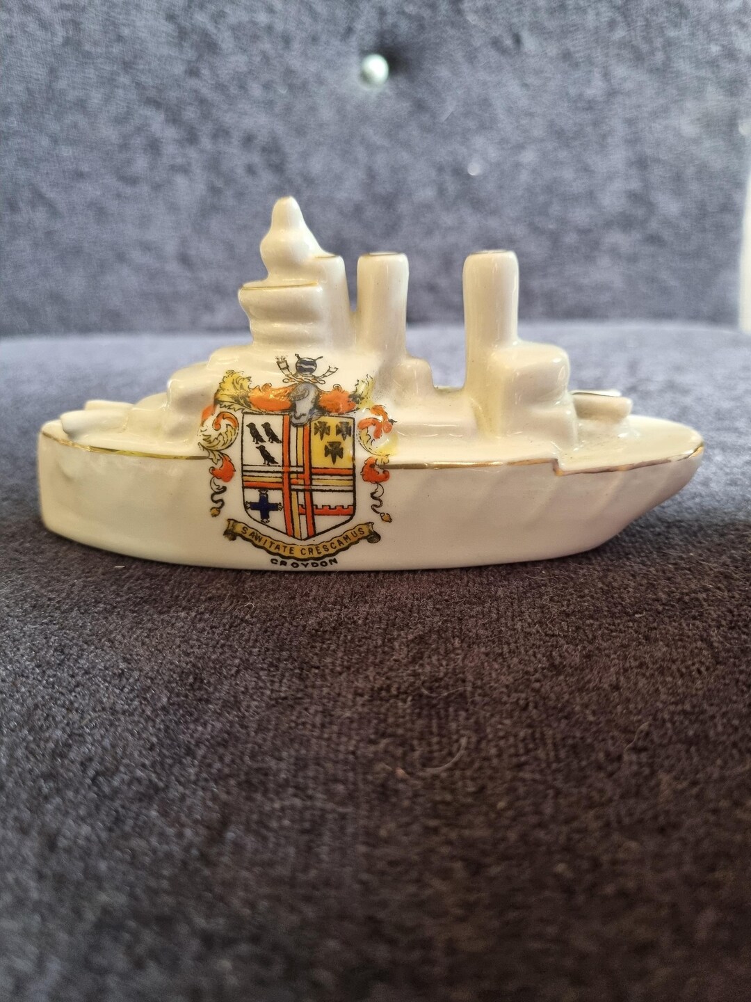 Carlton China Crested WW1 Model of Battleship Croydon Crest - Etsy