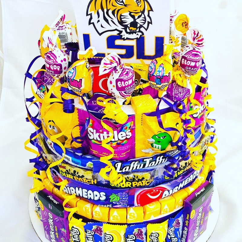 College Cake - Etsy