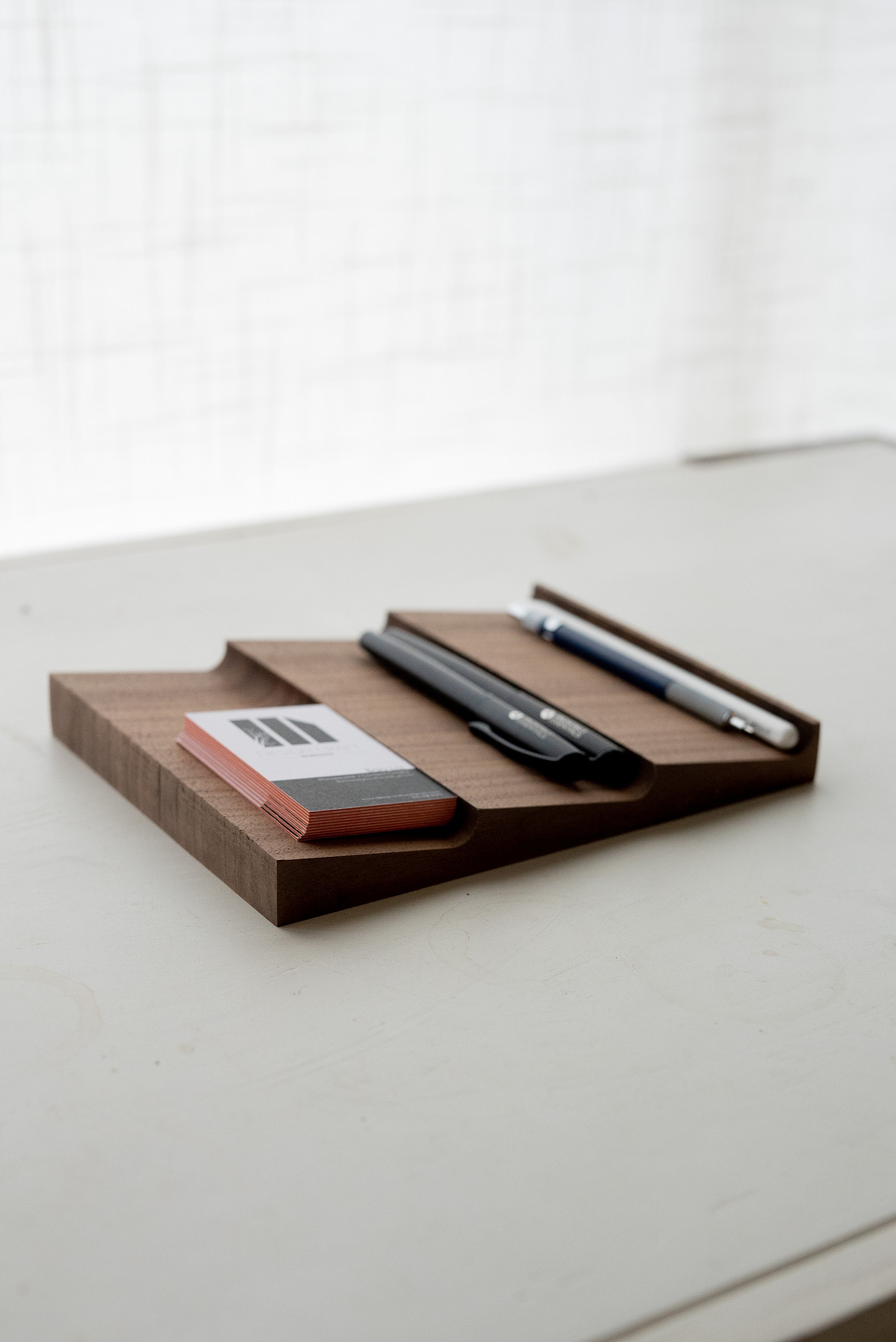 Wav Minimal Desk Organizer / Walnut / Valet Tray / - Etsy