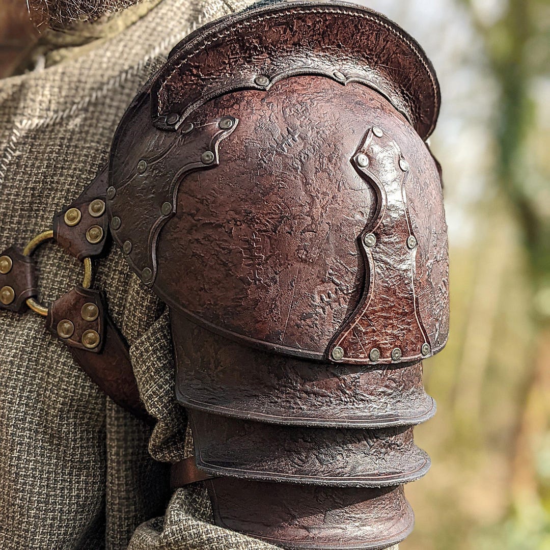 Goliath Fin Shoulder Pad - Chocolate Brown - Etsy