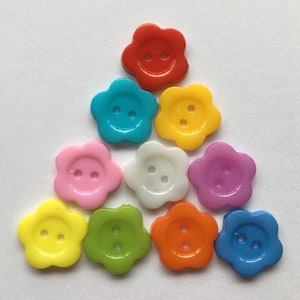 Flower Buttons, 14mm Buttons, Resin Buttons, Petal Buttons, Sewing ...