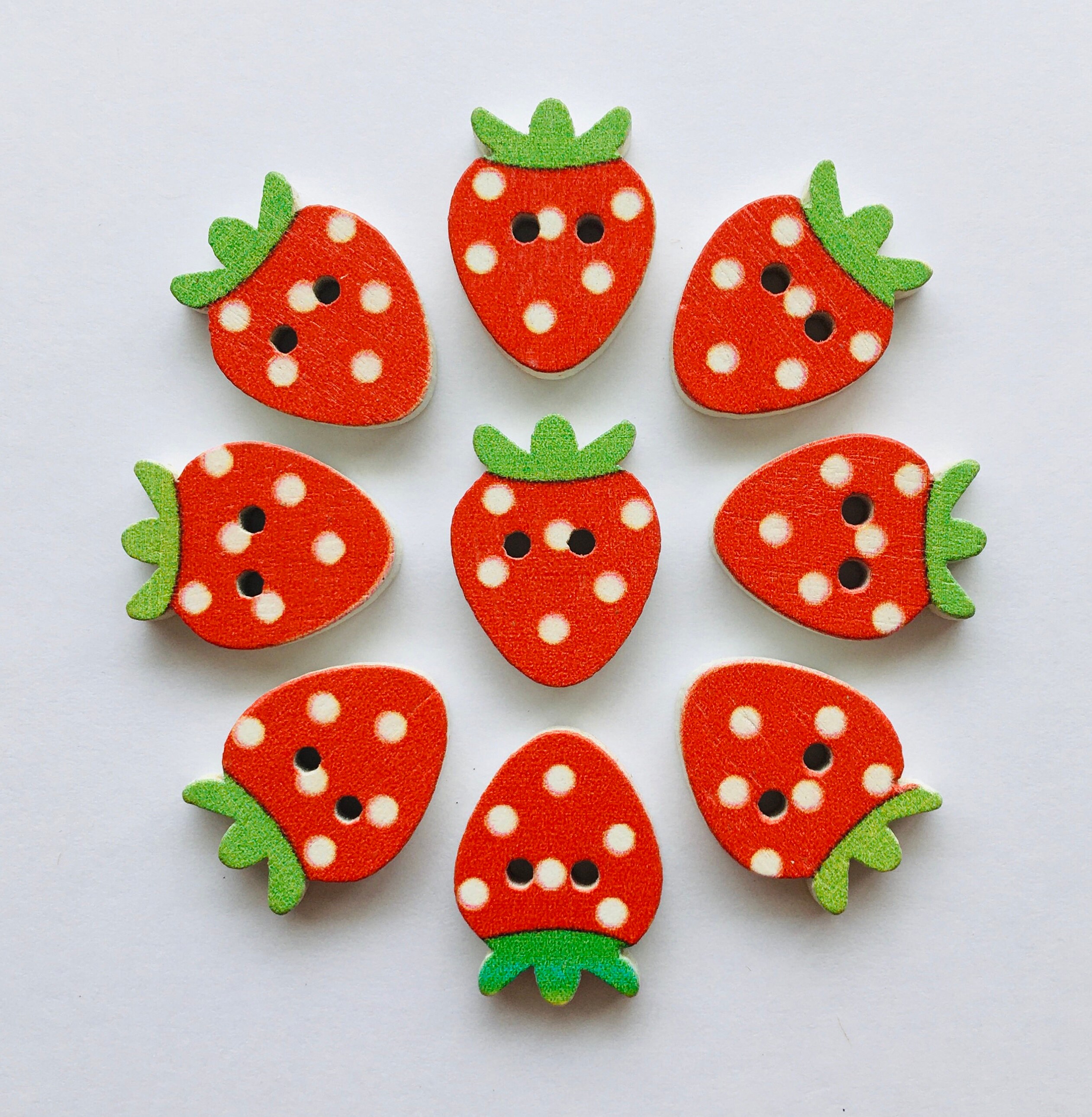 Strawberry Buttons Wooden Buttons Red Buttons Fruit - Etsy Canada