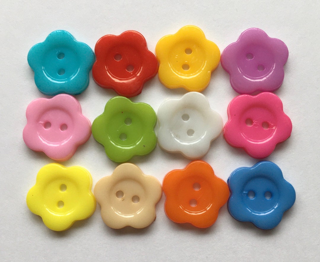 Flower Buttons, 14mm Buttons, Resin Buttons, Petal Buttons, Sewing ...