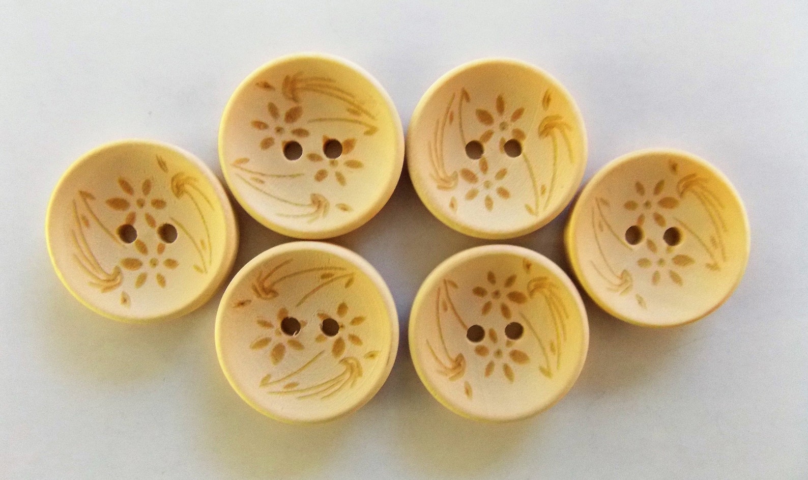 Flower Buttons Natural Buttons Rustic Buttons Wooden | Etsy