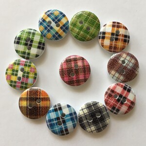 Checked Buttons, Plaid Buttons, Tartan Buttons, 15mm Buttons, White ...
