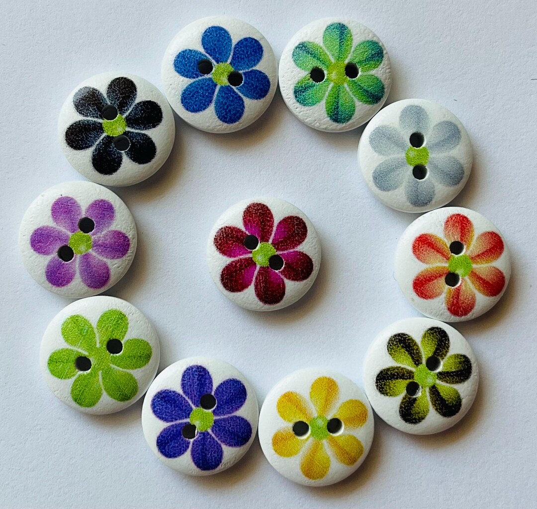 Daisy Flower Buttons, Colorful Wooden Buttons (15mm) - Etsy