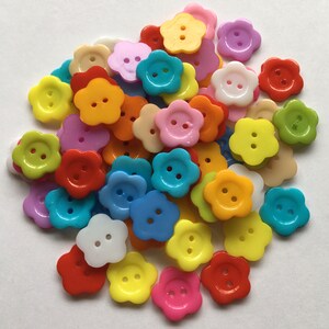 Flower Buttons, 14mm Buttons, Resin Buttons, Petal Buttons, Sewing ...