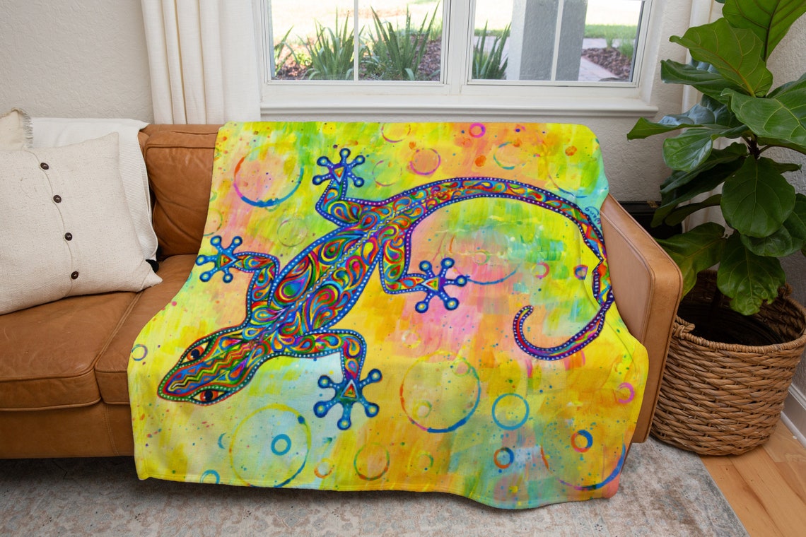 Groovy Gecko Psychedelic Rainbow Lizard Plush Fleece Blanket | Etsy