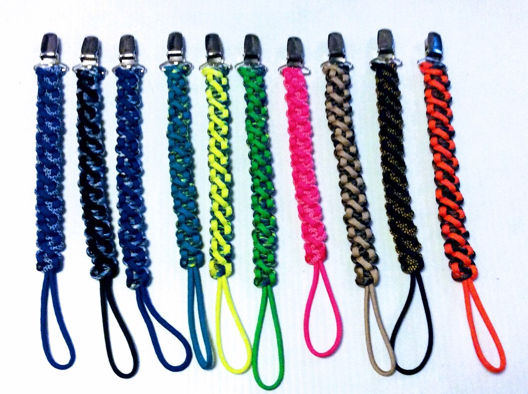 ParaCord Paralix Weave Pacifier Holder Pacifier Cord - Etsy Italia
