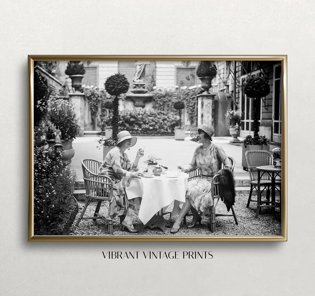 Elegant Tea Party, Black and White Art, Old Photo, Garden Tea Party ...
