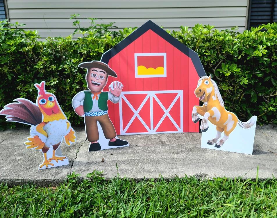La Granja Standees /the Farm Standees / the Farm Props / Tv Shows ...
